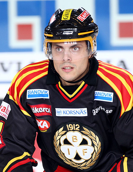 Schwede Widing stürmt für Wolfsburg